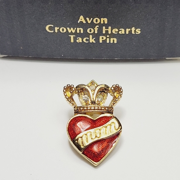 Avon | Jewelry | New Avon Crown Of Hearts Tack Pin Mom Fashion Jewelry ...